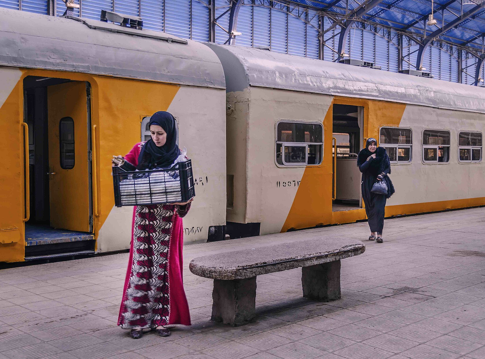 10 Statistics of Women in Transport That Show Why Public Transport Matters - UITP